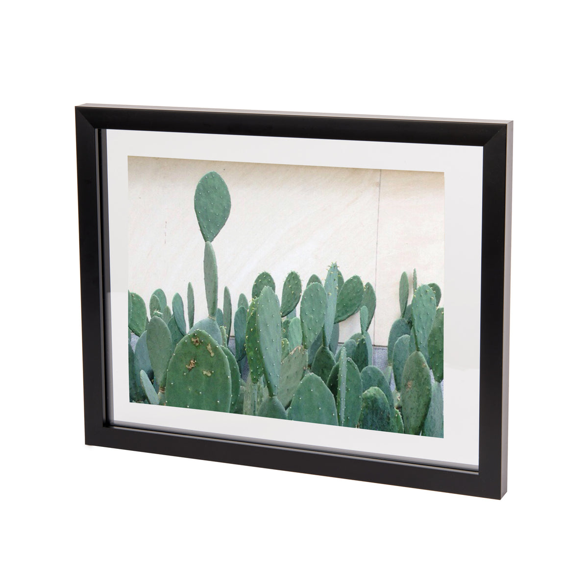 Shop Modern 4x6, 5x7, 8x10 and Collage Picture Frames for Your Home | Umbra